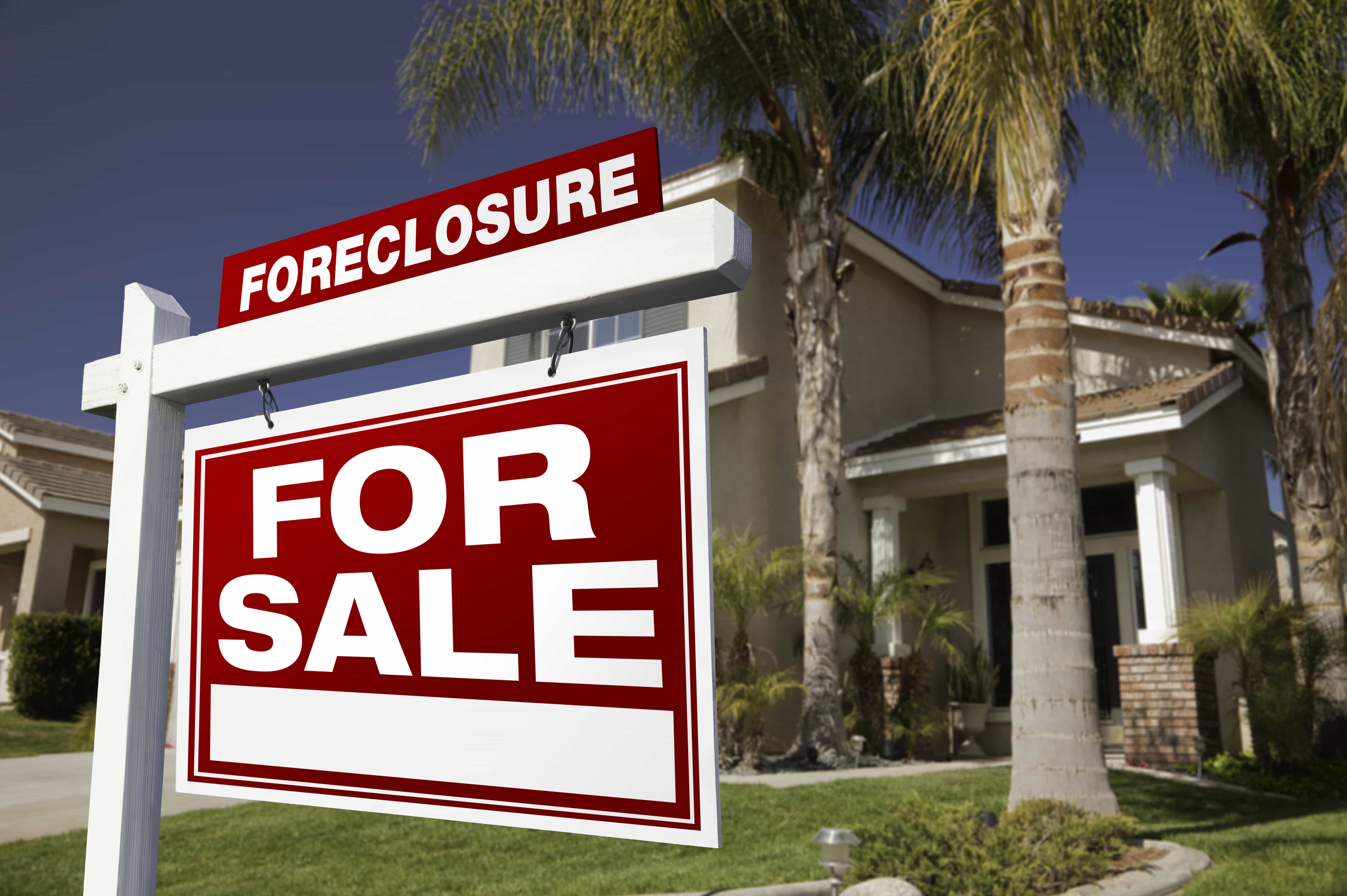 Buying a Foreclosed Home: Investor's How-To Guide
